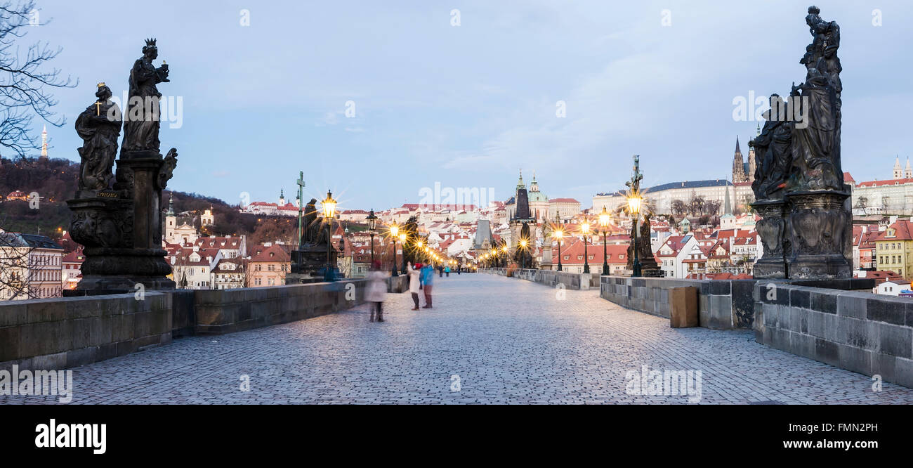 Charles bridge karluv most hi-res stock photography and images - Alamy