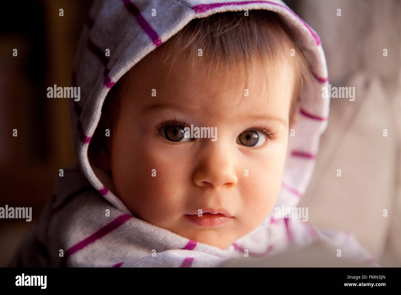 Feliz persona hi-res stock photography and images - Alamy