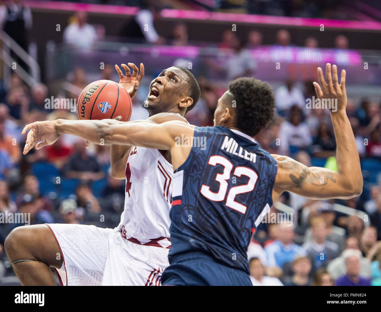 Orlando, FL, USA. 12th Mar, 2016. Temple guard Daniel Dingle (4) looses ...