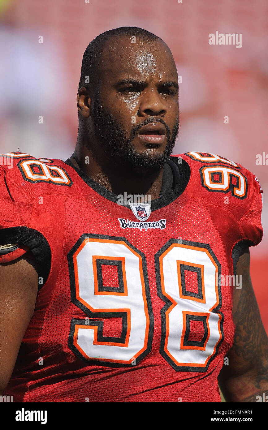 Ryan sims buccaneers hi-res stock photography and images - Alamy