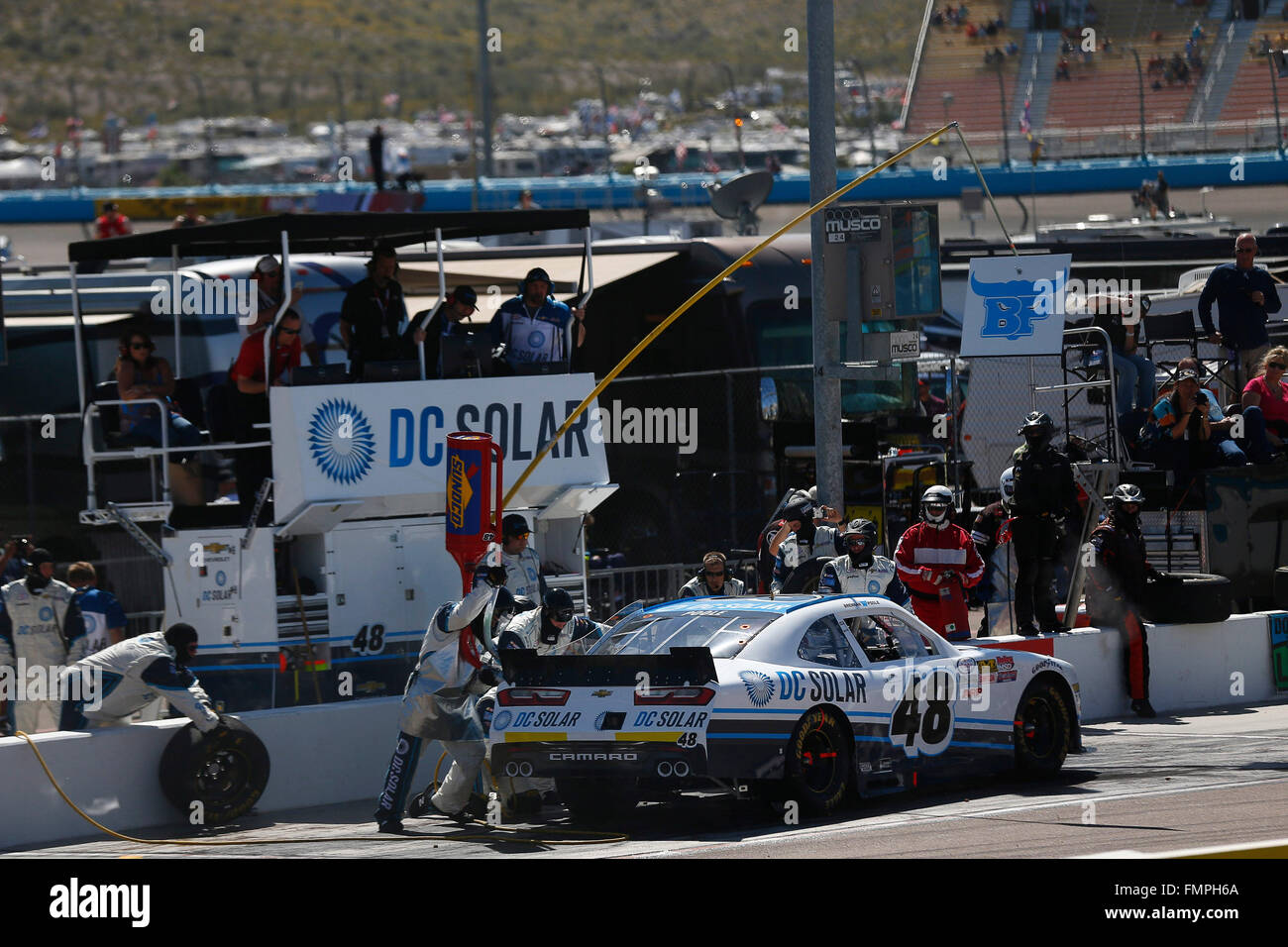Avondale, AZ, USA. 12th Mar, 2016. Brennan Poole (48) brings his race ...