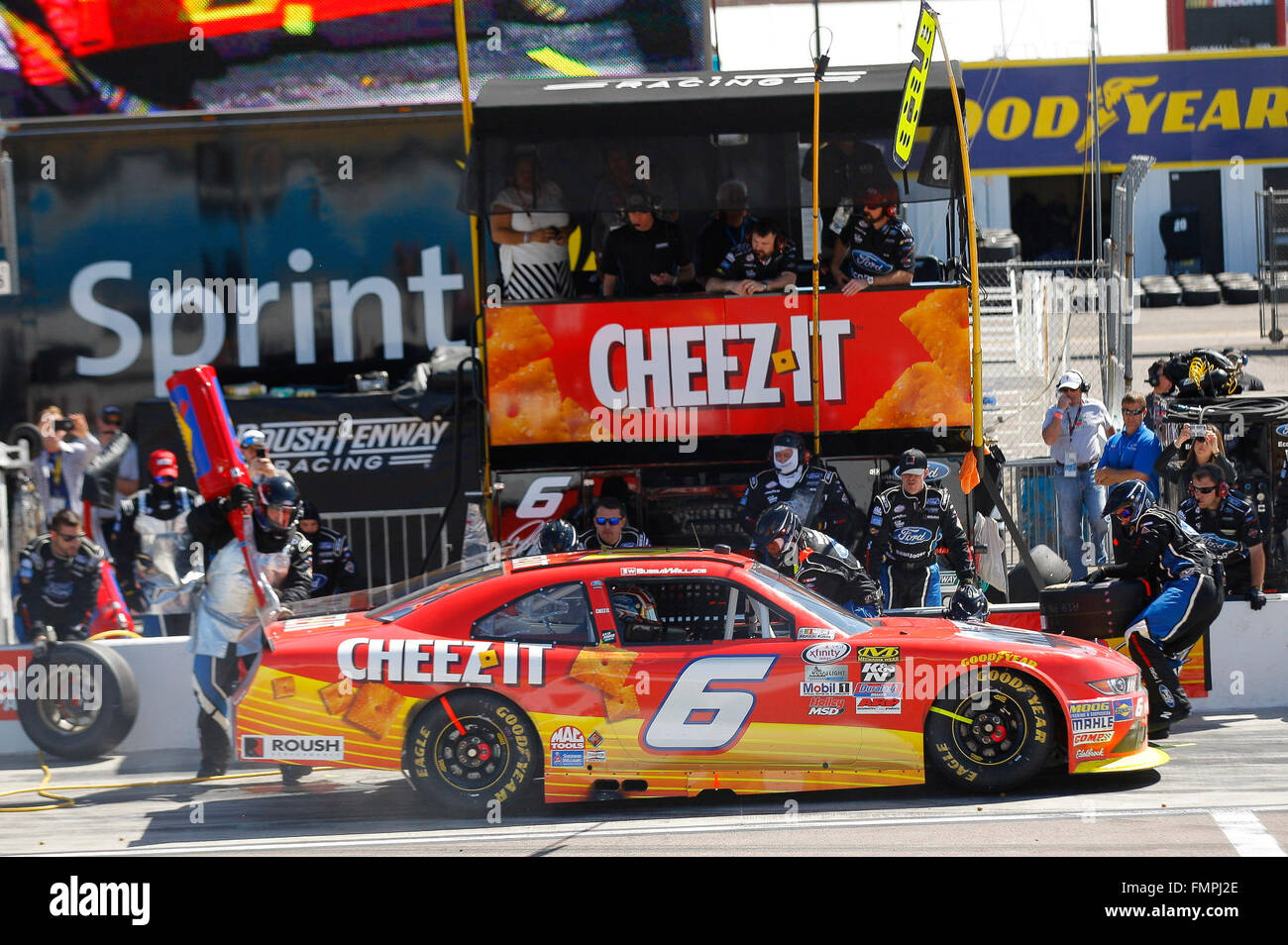 Avondale, AZ, USA. 12th Mar, 2016. Darrell Wallace Jr (6) brings his ...