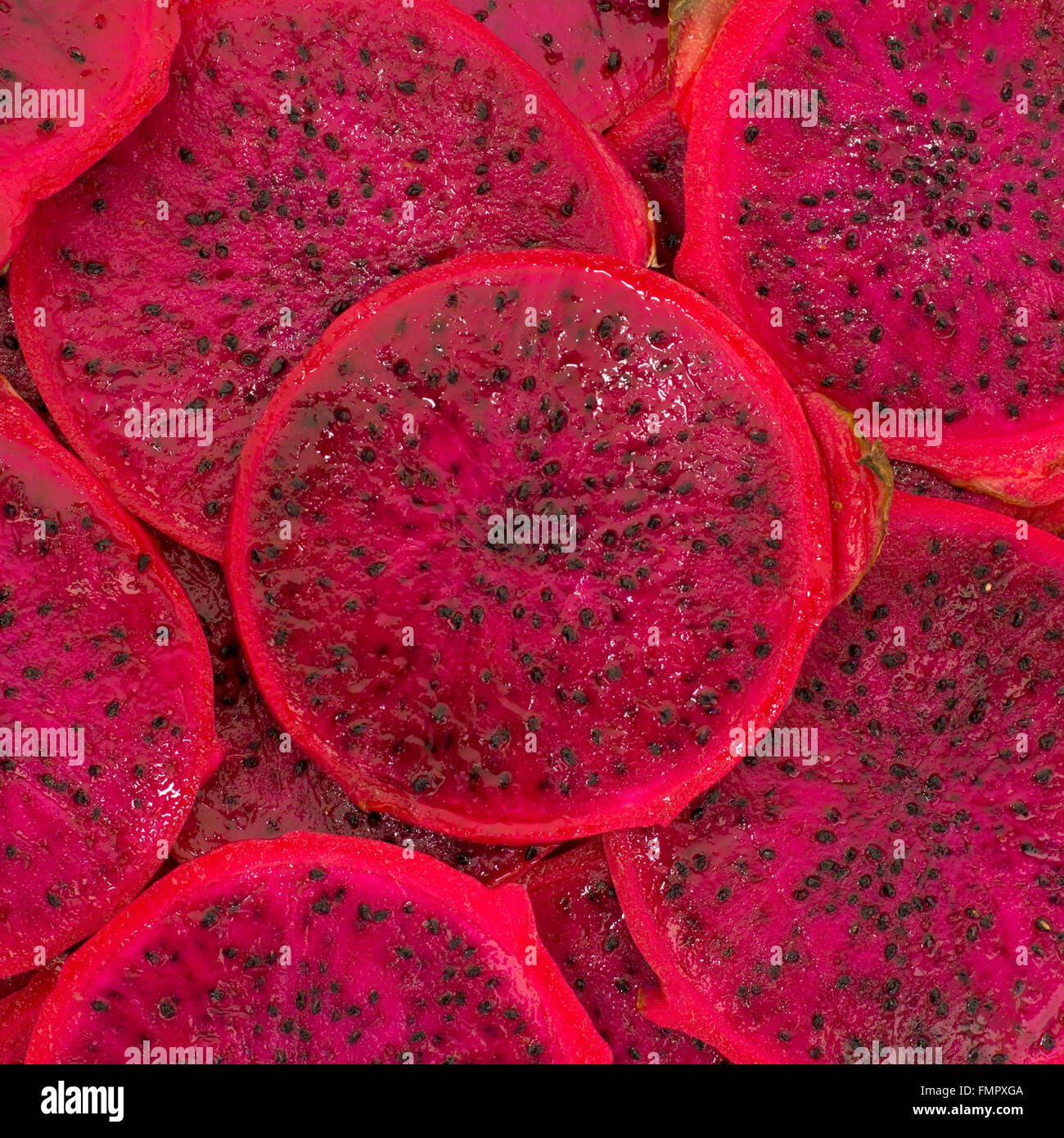 Sliced pitaya fruit exotic hi-res stock photography and images - Alamy