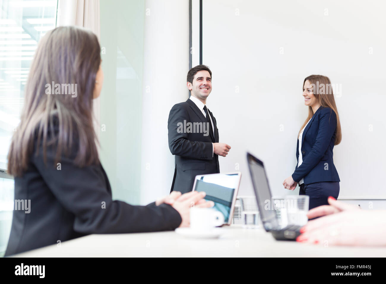 Team discussing business ideas hi-res stock photography and images - Alamy Team discussing business ideas hi-res stock photography and images - Alamy