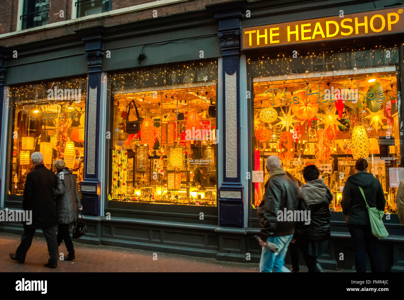 A shop window on the evening streets of Amsterdam Stock Photo - Alamy