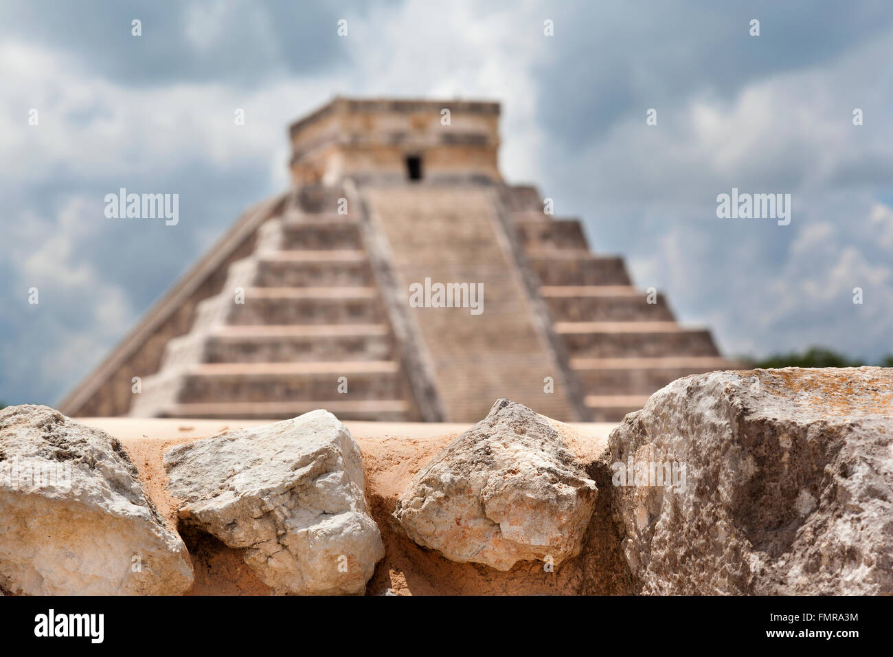 Chichen Itza pyramid, El Castillo, Mexico Stock Photo - Alamy
