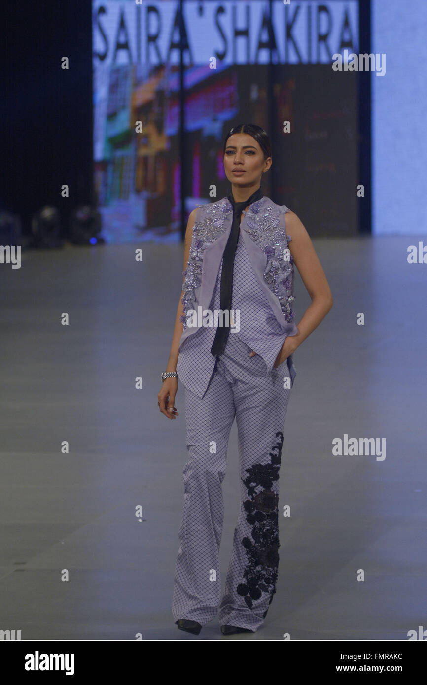 Lahore, Pakistan. 12th Mar, 2016. Pakistani model presents creations by ...