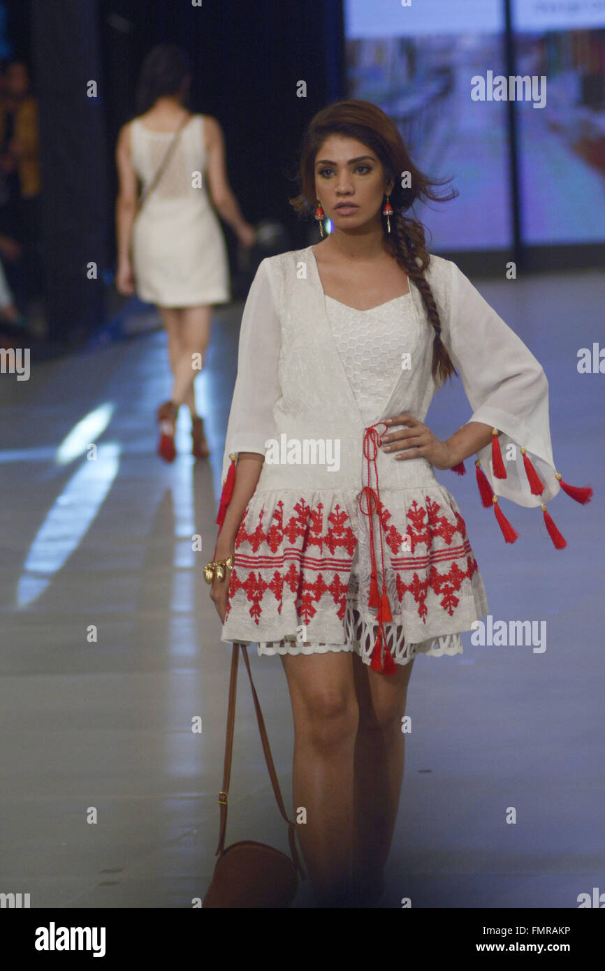 Lahore, Pakistan. 12th Mar, 2016. Pakistani model presents creations by ...