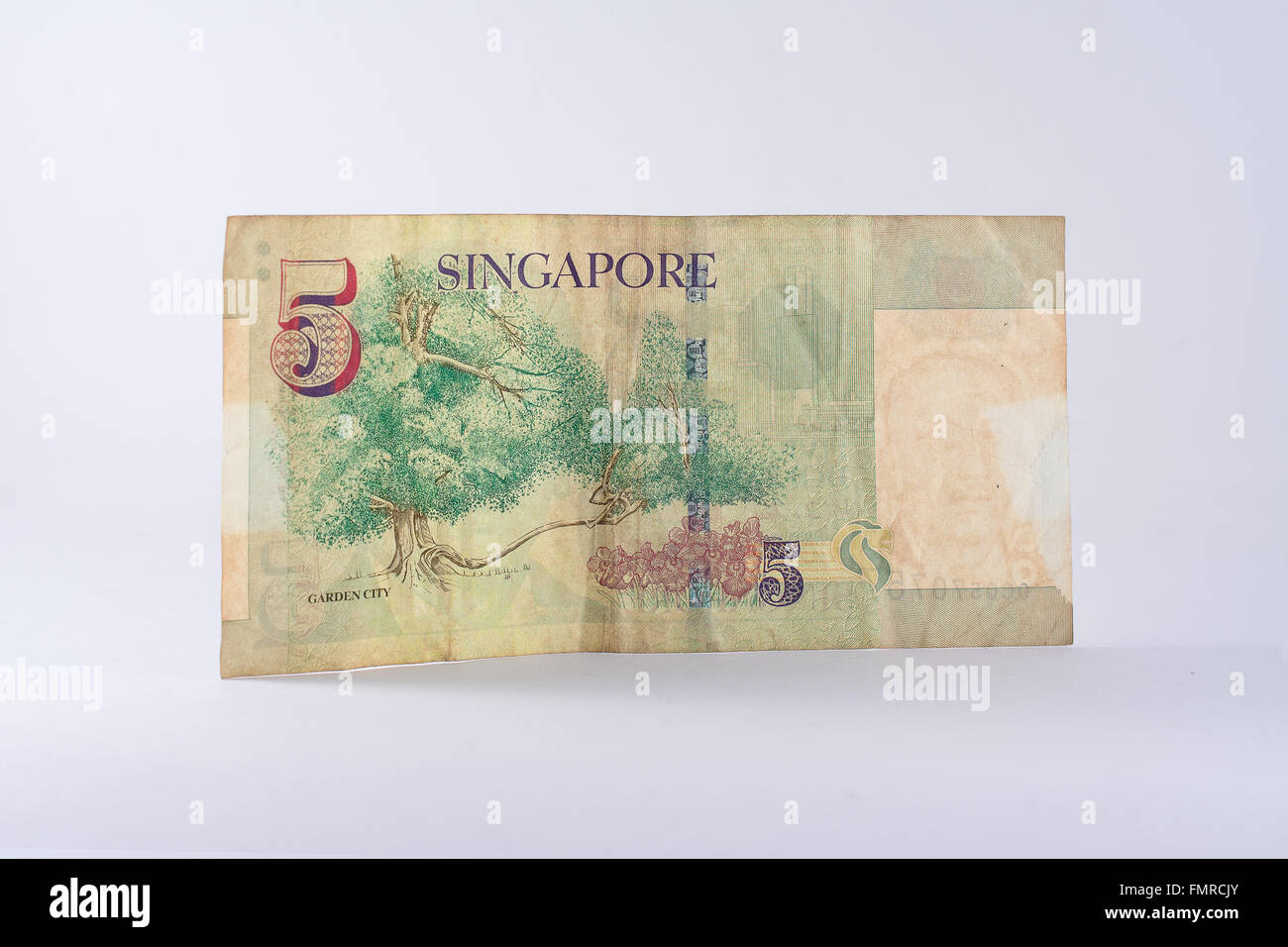 Singapore portrait five dollar banknote hi-res stock photography and ...