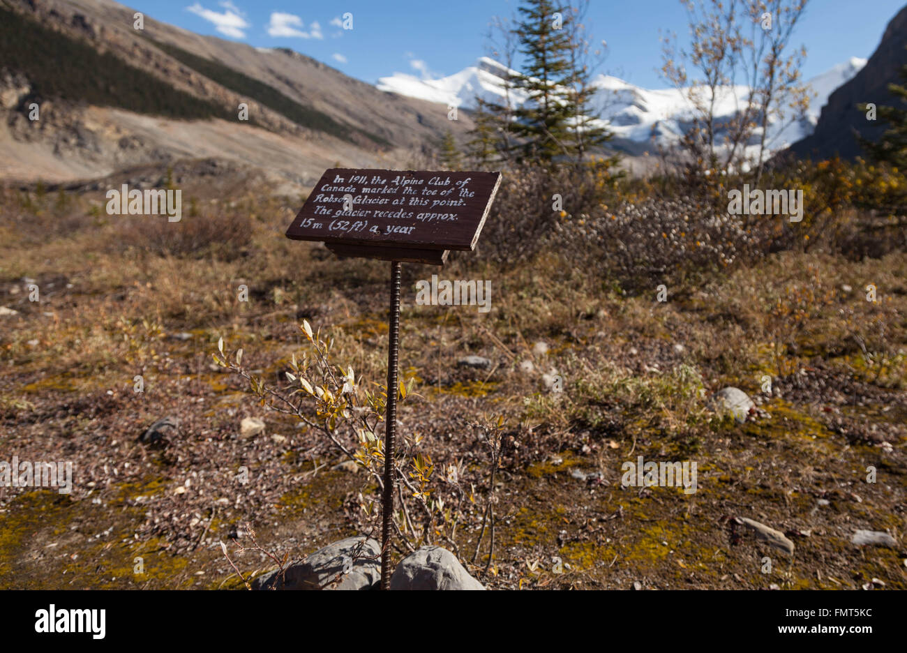 Mount robson provincial park hi-res stock photography and images - Alamy