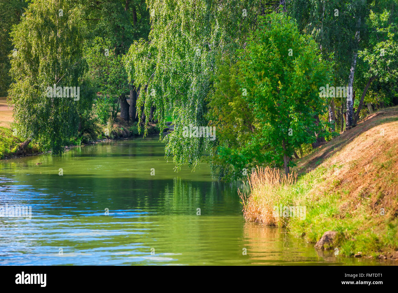 Narrow river hi-res stock photography and images - Alamy