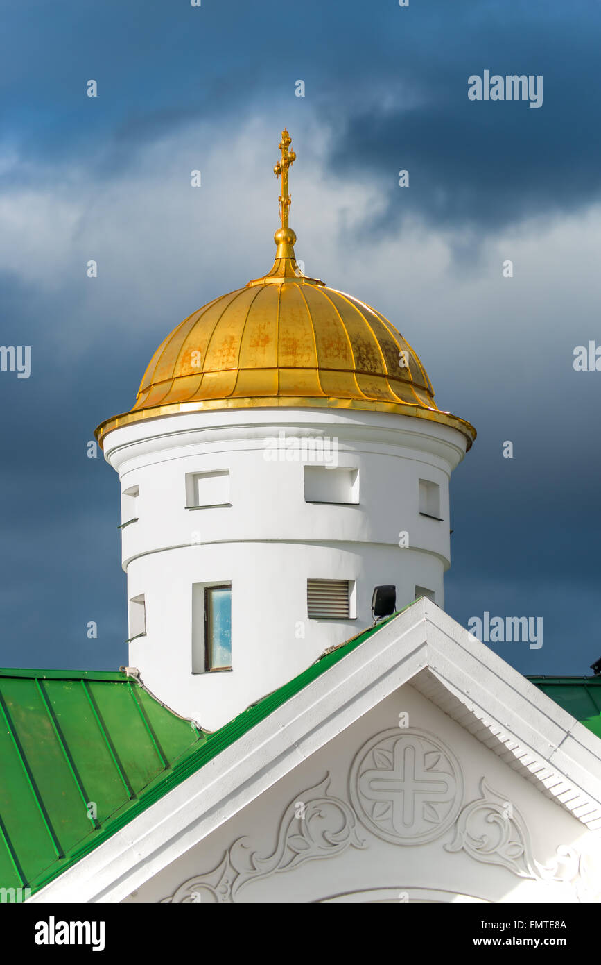 Dome roof close up blue sky hi-res stock photography and images - Alamy