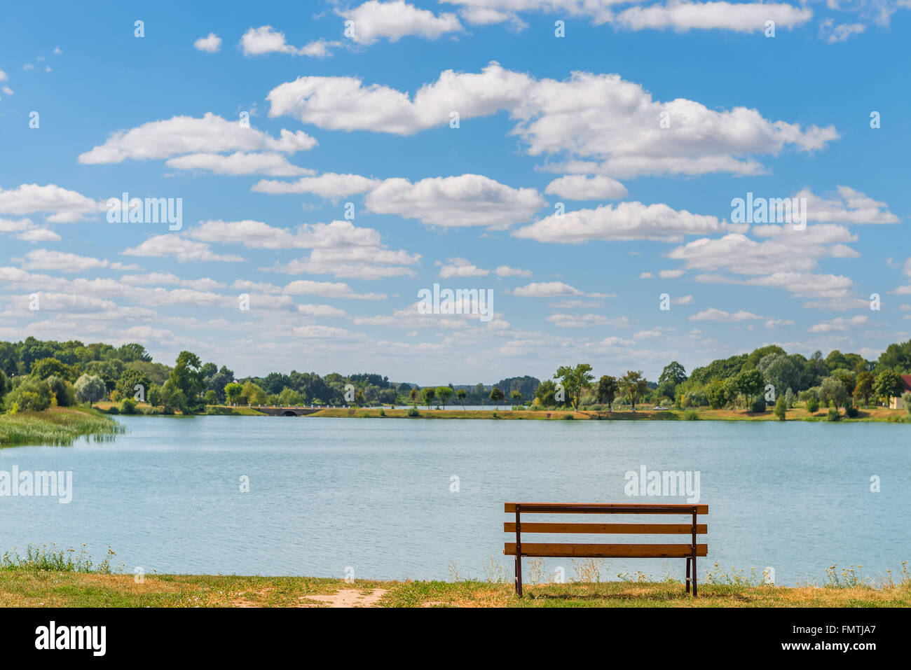 Empty beach on a lake hi-res stock photography and images - Alamy