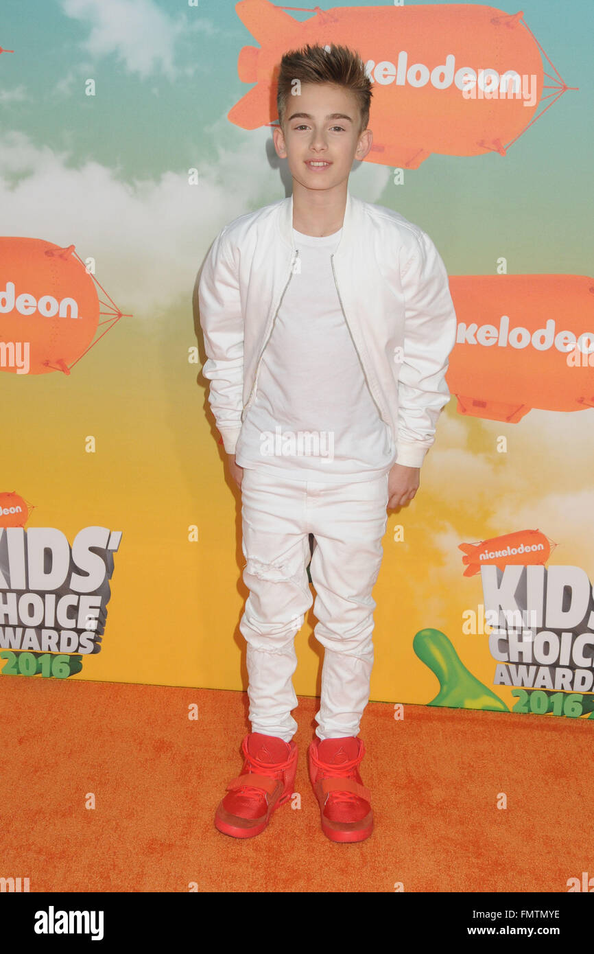 Inglewood, CA, USA. 12th Mar, 2016. Johnny Orlando. 2016 Nickelodeon ...