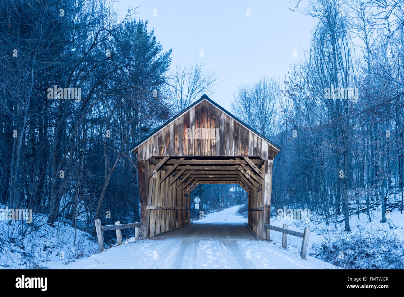 Salmond Covered Bridge in Amsden, Vermont Stock Photo - Alamy