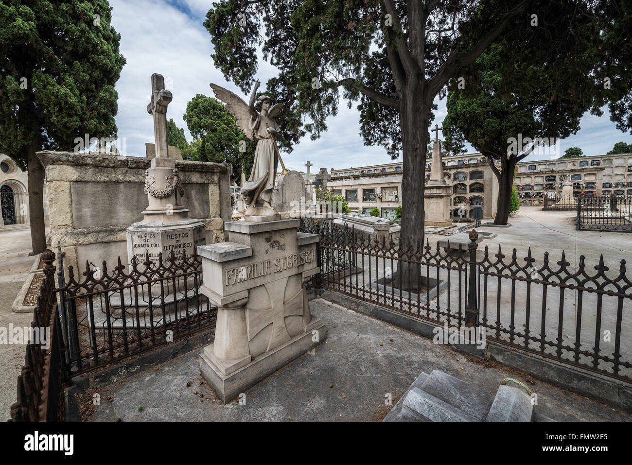 Graves at Poblenou Cemetery - Cementiri de l'Est (East cemetery) in ...