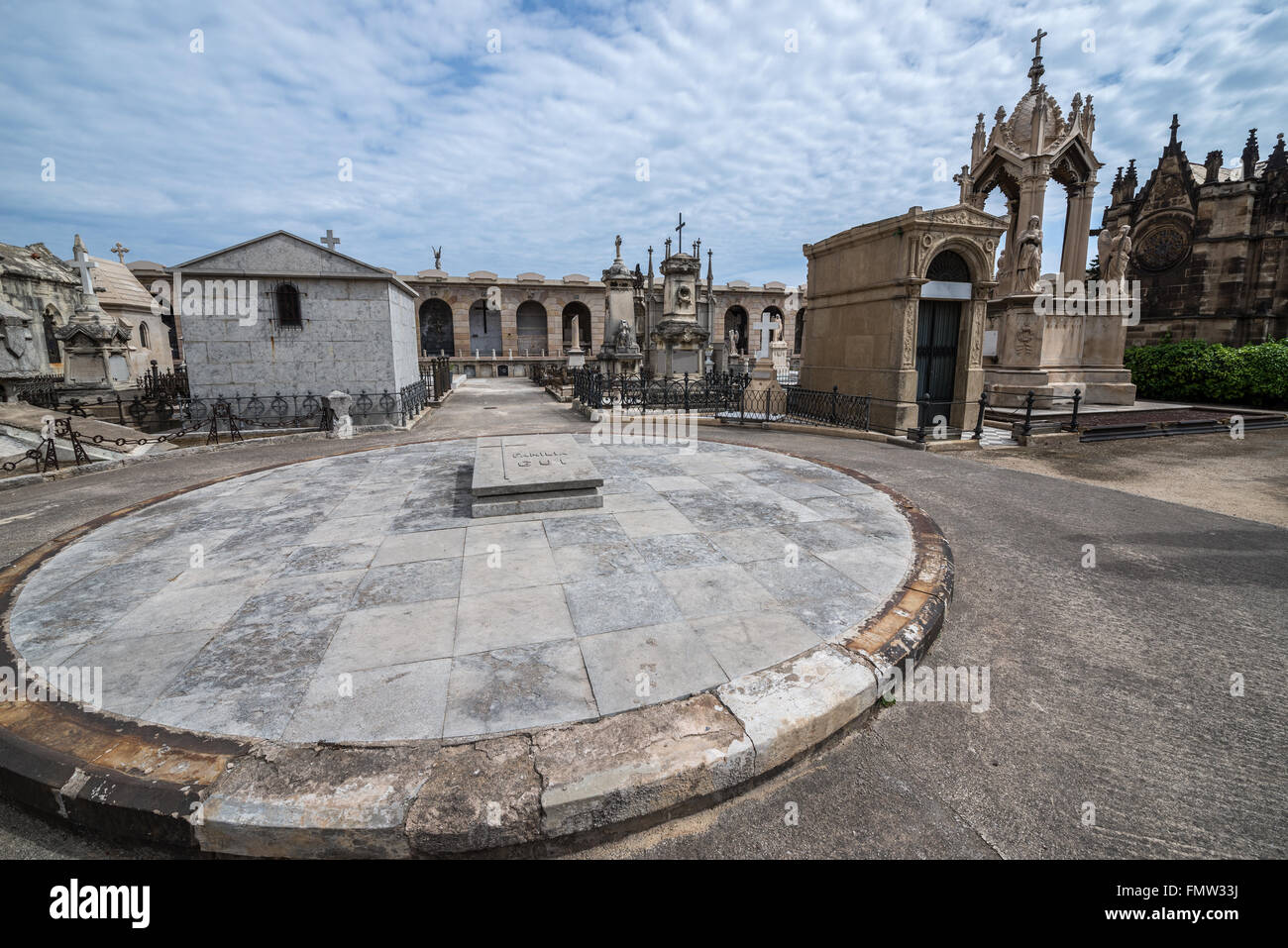 Burial vaults burial vault hi-res stock photography and images - Alamy
