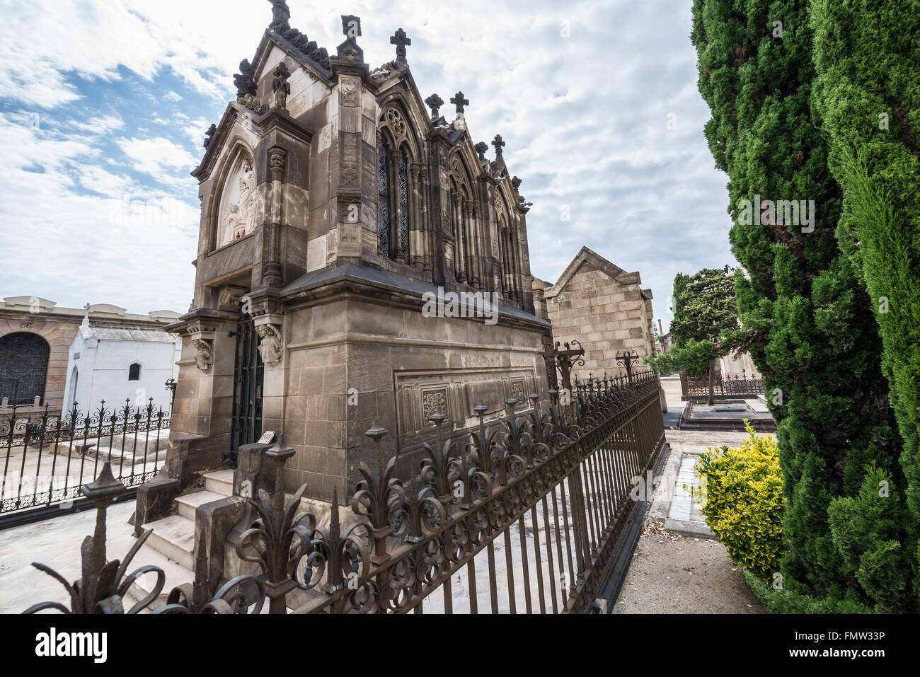 Tombs at Poblenou Cemetery - Cementiri de l'Est (East cemetery) in ...