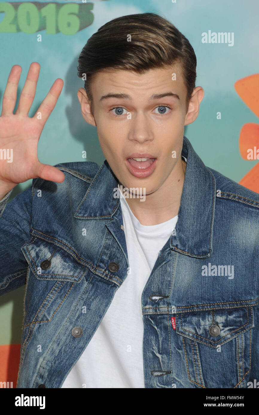 Benjamin Lasnier And His Brother