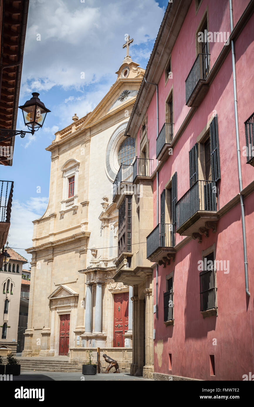 Buildings vic catalonia spain hi-res stock photography and images - Alamy
