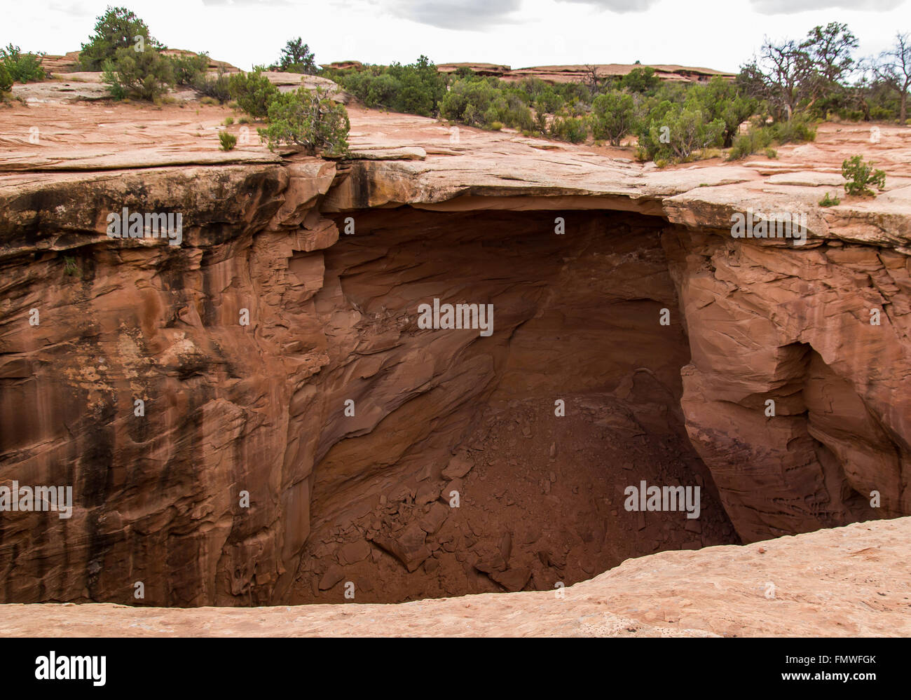 Gemini Bridges in Canyonlands National Park, Utah Stock Photo - Alamy