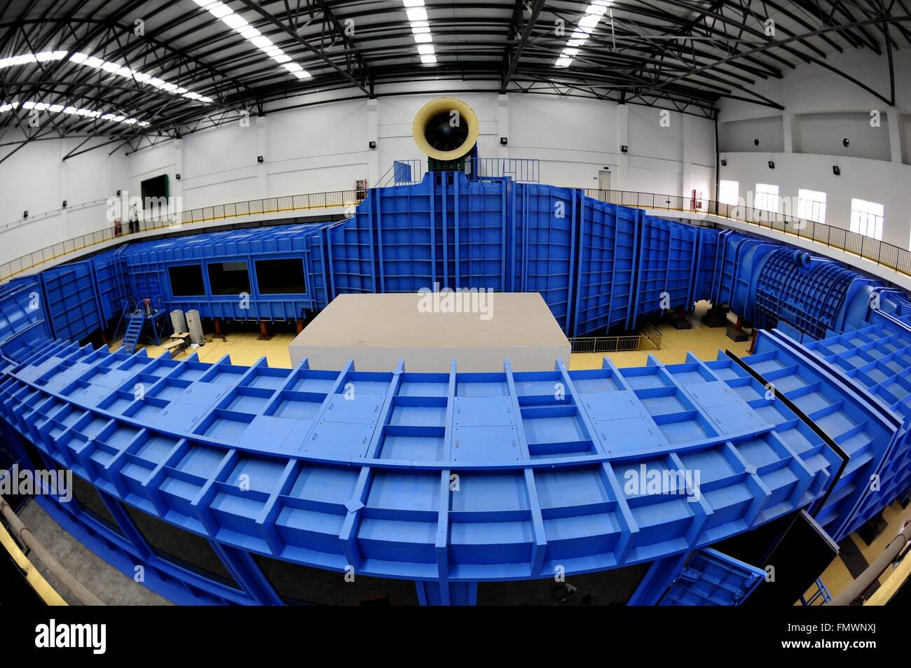 Ship model tank hi-res stock photography and images - Alamy