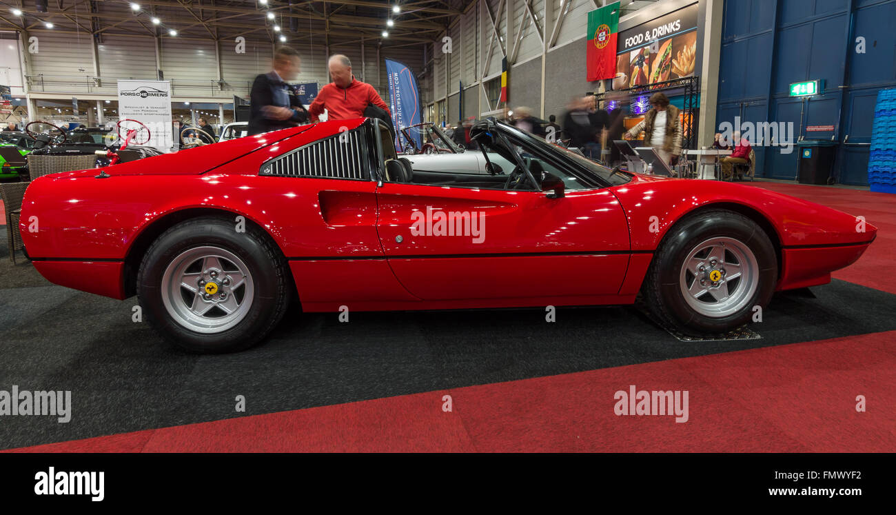 Ferrari 308 gtsi hi-res stock photography and images - Alamy