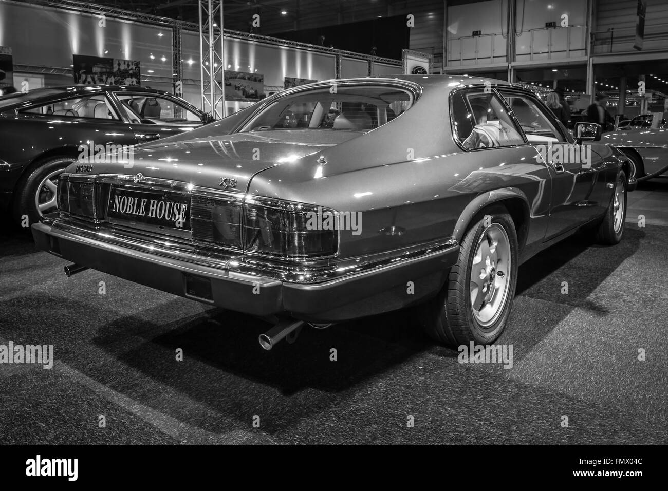 Jaguar xjs hi-res stock photography and images - Alamy