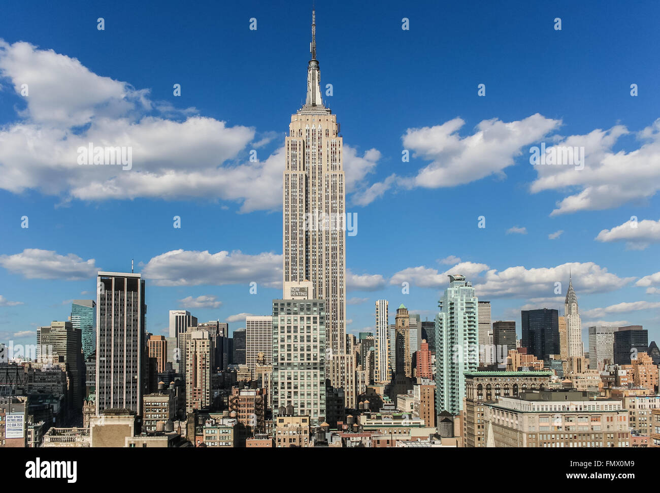 Empire state building skyline view hi-res stock photography and images ...