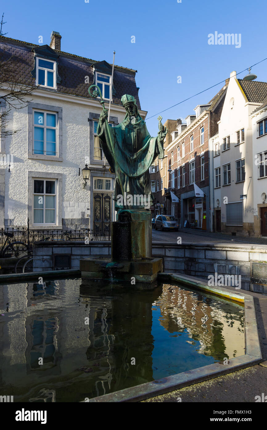 Statues of St. Servatius in front of Basilica of St. Servatius Stock ...