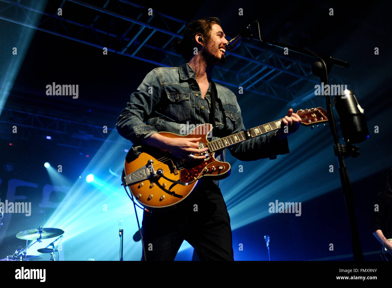 Hozier Performing at Sheffield Academy 02 Stock Photo - Alamy