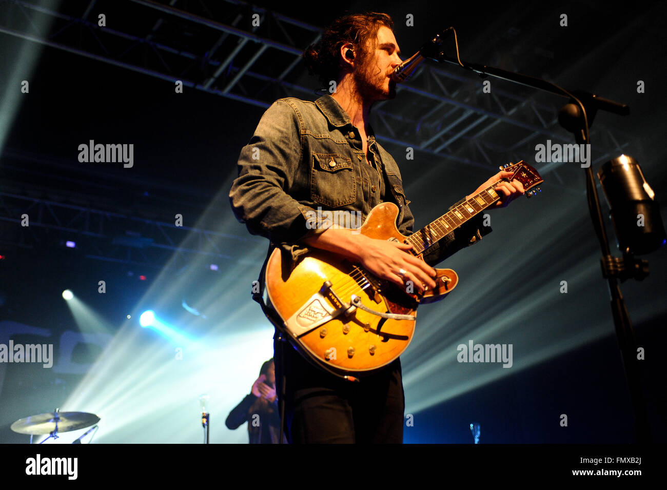 Hozier Performing at Sheffield Academy 02 Stock Photo - Alamy