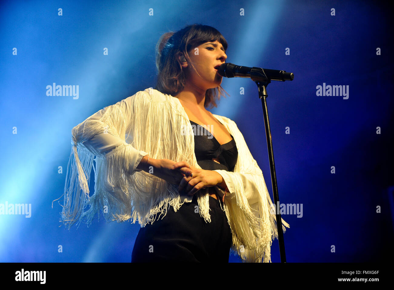 Foxes Performing at the Plug Sheffield Stock Photo - Alamy