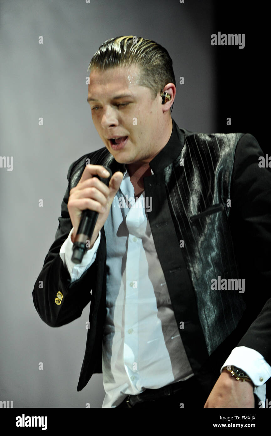 John Newman Performing at Sheffield Arena Stock Photo - Alamy