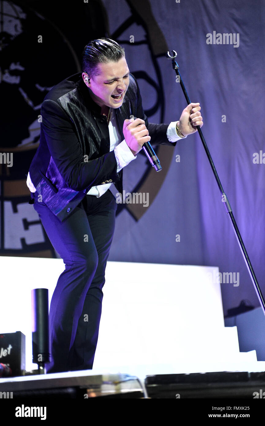 John Newman Performing at Sheffield Arena Stock Photo - Alamy