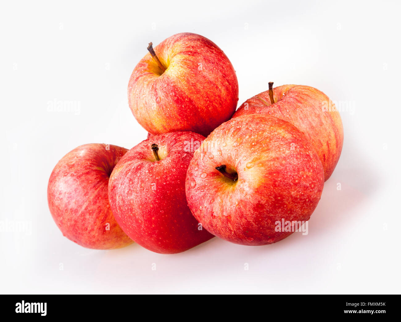 Five organic apples hi-res stock photography and images - Alamy