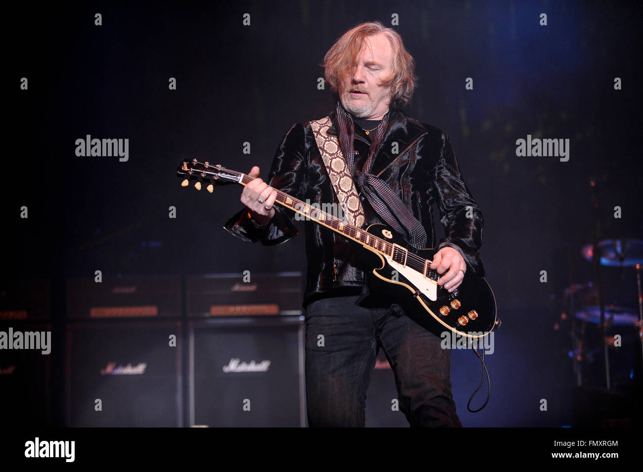 Luke Morley of Thunder Live Stock Photo - Alamy