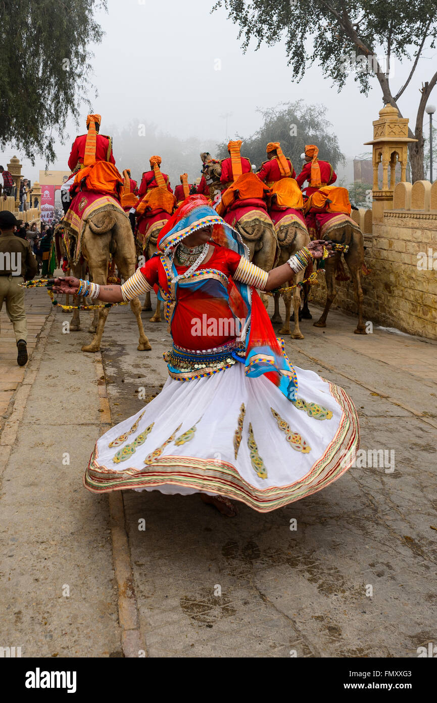 Hijra dance hi-res stock photography and images - Alamy