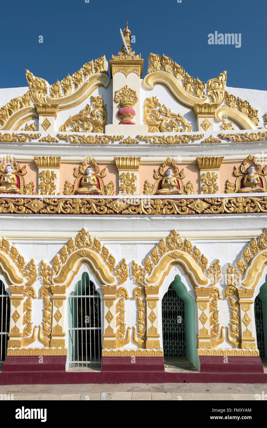 Exterior of the curved chamber of Umin Thounzeh (U Min Thonze) Pagoda ...
