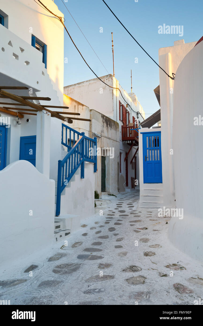 Traditional architecture in the town of Mykonos, Greece Stock Photo - Alamy