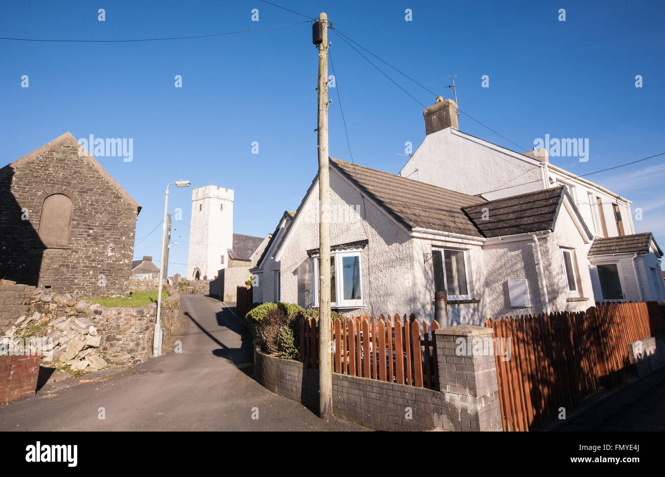 Llansaint,pretty hilltop,village near coast and Kidwelly ...
