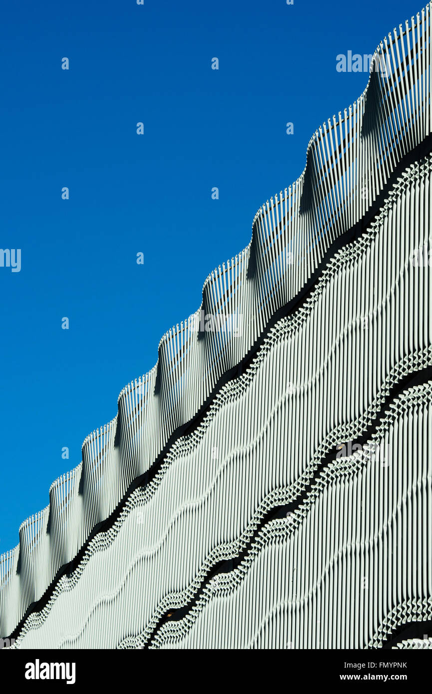 Diagonal lines in architecture High Resolution Stock Photography and ...