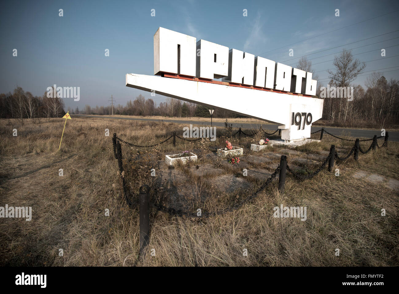 Chernobyl welcome sign hi-res stock photography and images - Alamy