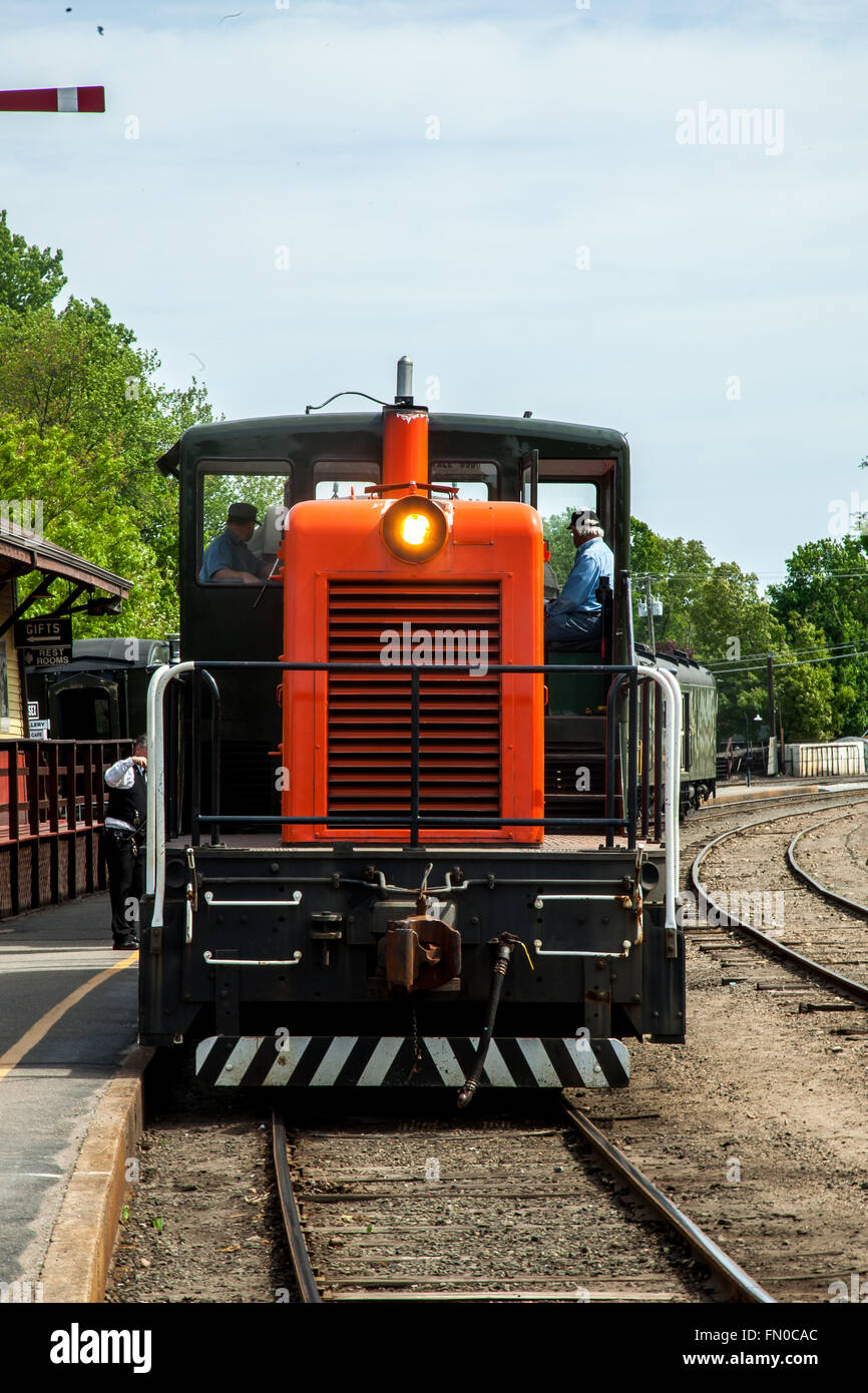 Essex, CT, USA. 24 th May, 2015. Connecticut Valley Railroad Steam ...