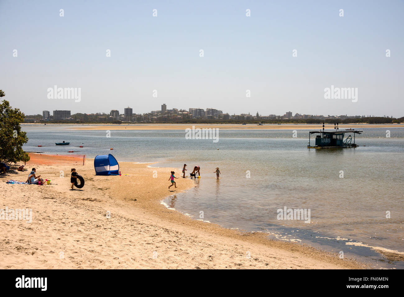 Australia queensland golden beach hi-res stock photography and images ...