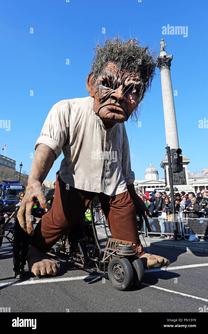 Irish puppets hi-res stock photography and images - Alamy