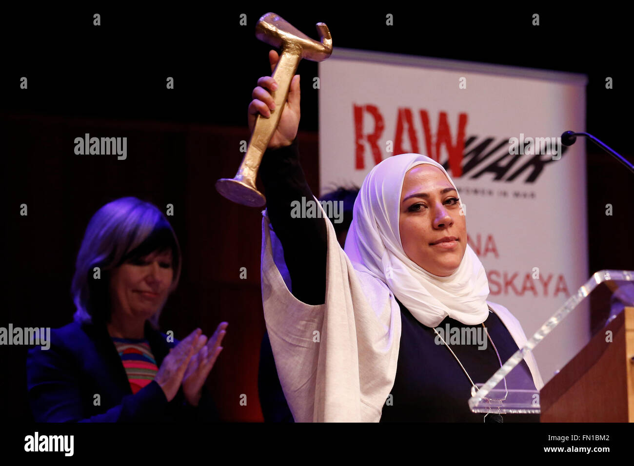 Risk to lives hi-res stock photography and images - Alamy