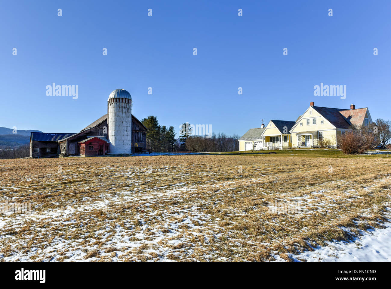 Grain Store Building on a farm in Vermont in the winter Stock Photo - Alamy