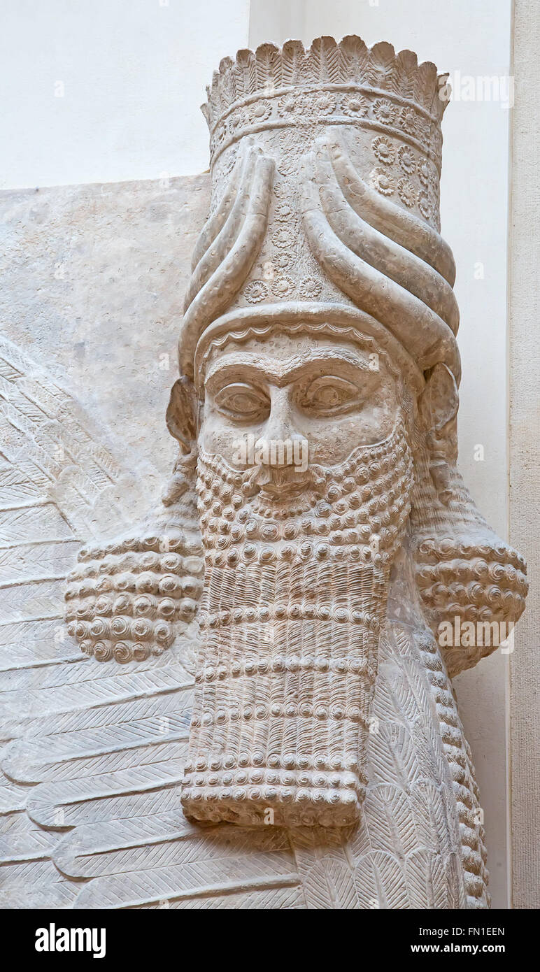 Ancient sumerian stone carving with cuneiform scripting Stock Photo - Alamy