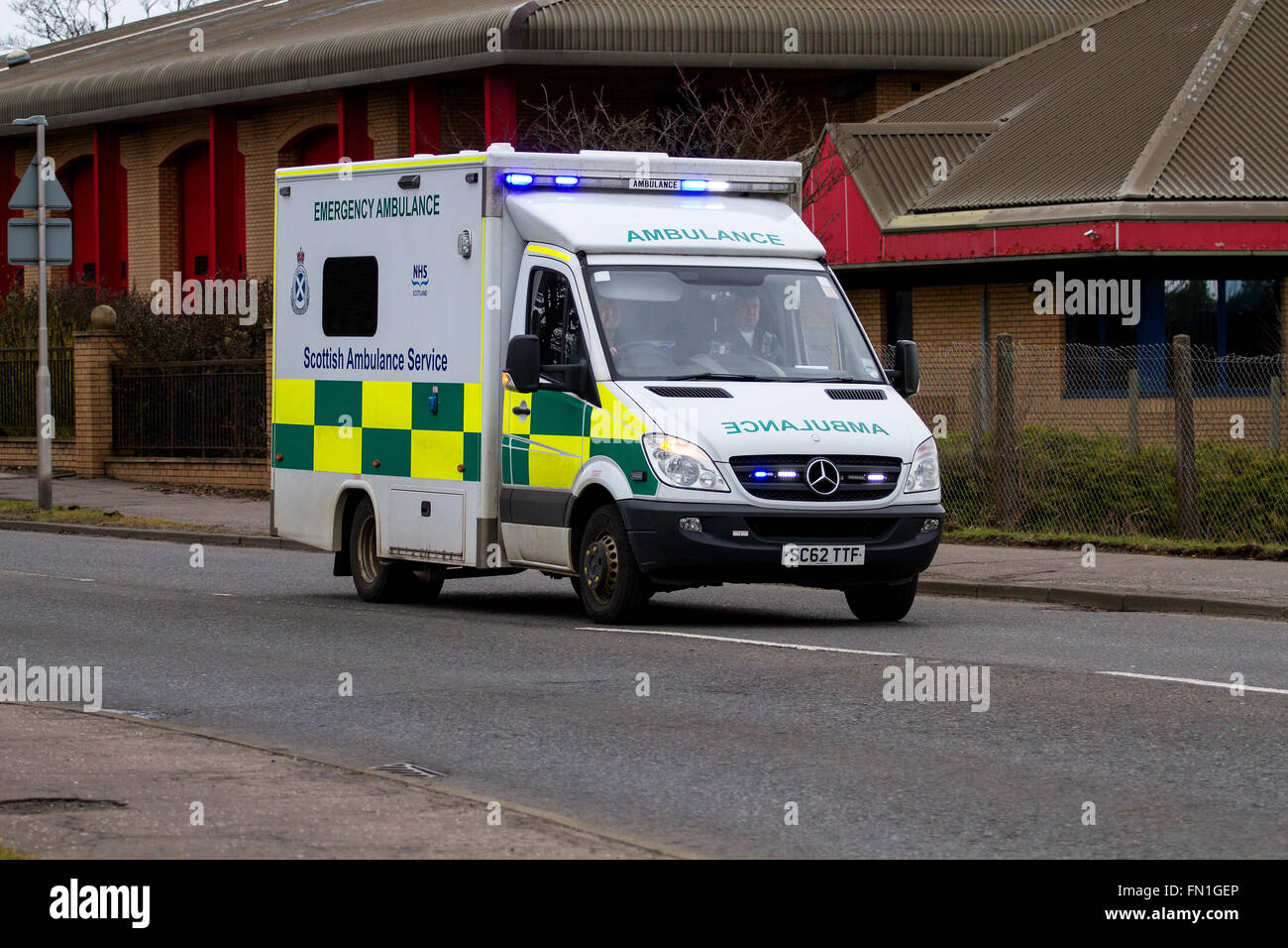 Nhs scottish ambulance service ambulance hi-res stock photography and images - Alamy